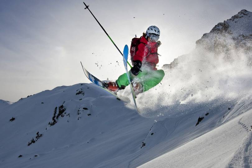 How to 360 on skis - jump guide | British GQ